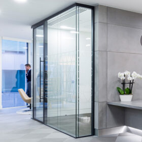 Aluminum Glass Wall Frame: Structural Strength and Sleek Design